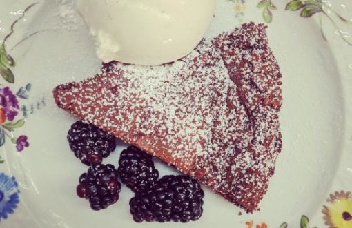 Dining at Warwick Hall – Warwick Hall